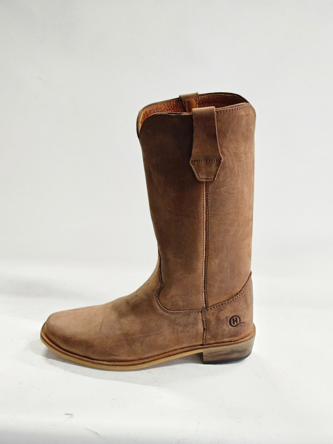 Mouton Cowboy – Hello Quality Equestrian